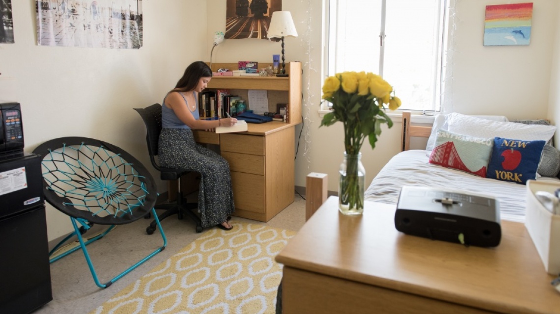 Occidental College Dorm Rooms
